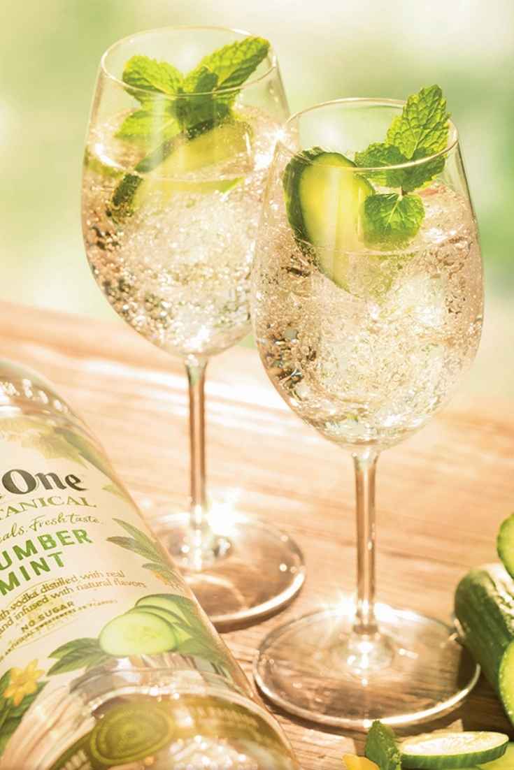 How To Make The Ketel One Botanical Cucumber & Mint Spritz