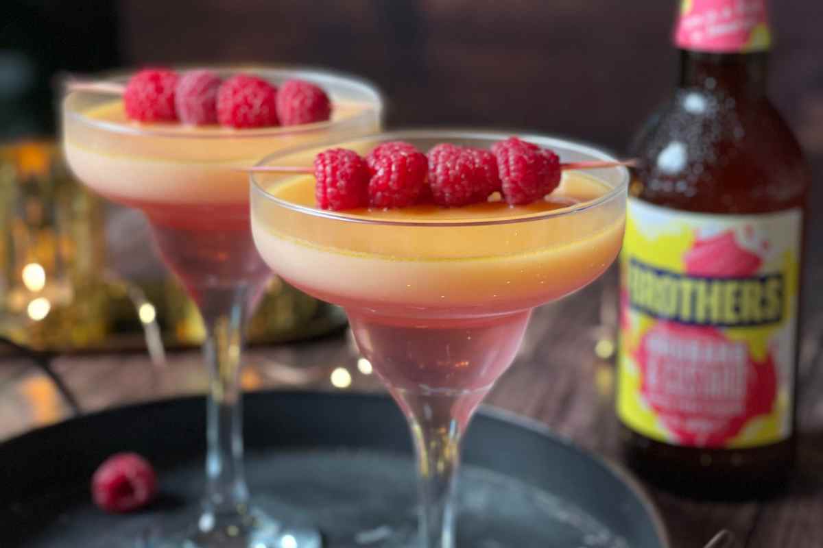 How To Make The Brothers Rhubarb & Custard Trifle Cocktail